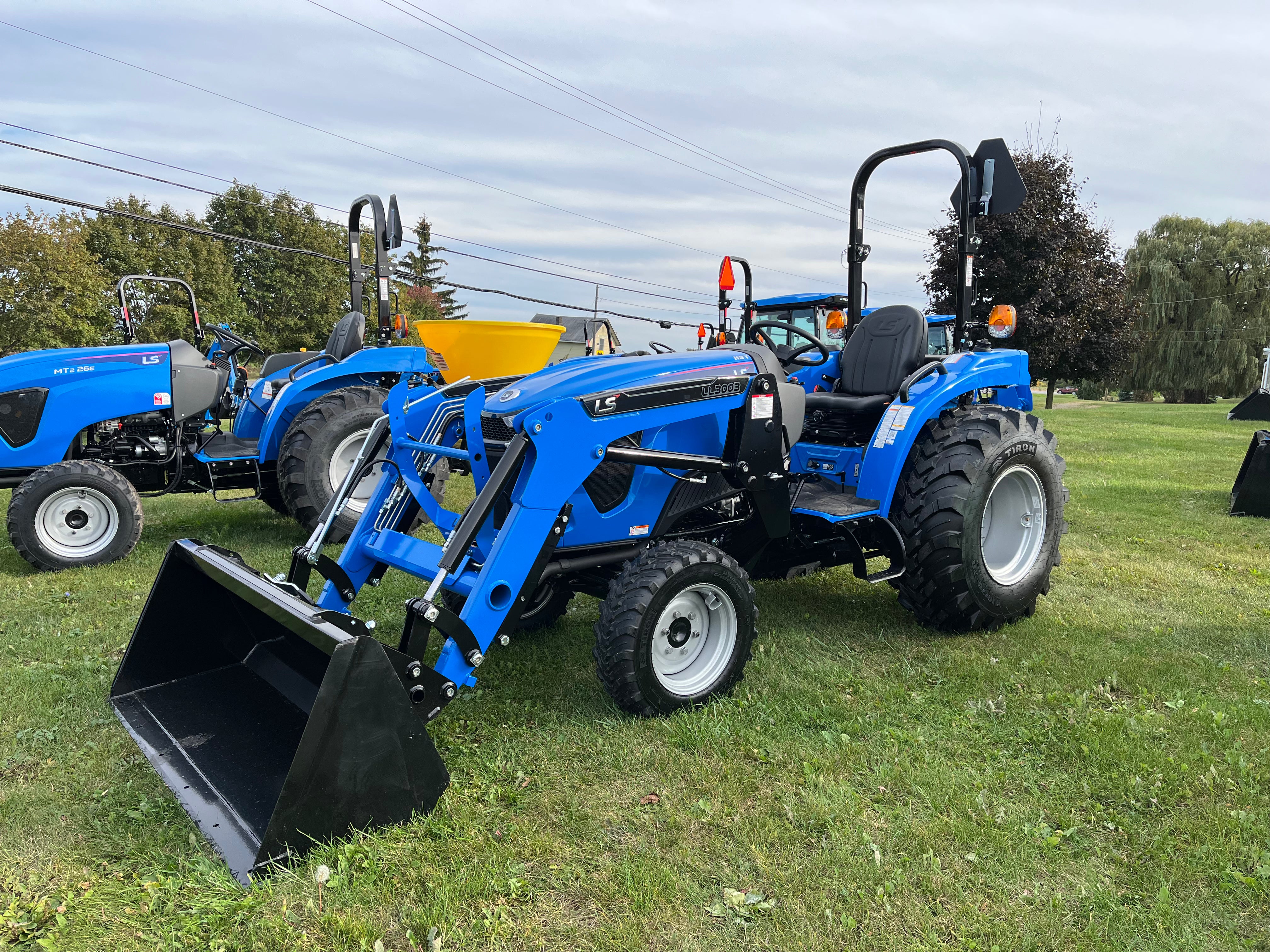 LS Tractor MT242HE – 42.5HP